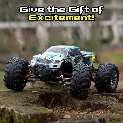 How Big is a 1/16 Scale RC Car (Photo Scale & Examples) - RC Advice